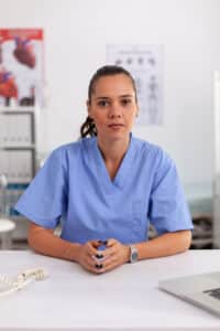 Devenir infirmière de santé au travail